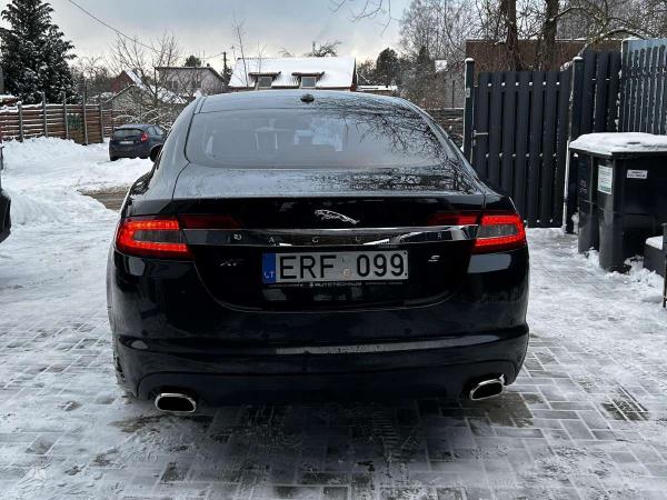 Melns Jaguar XF 2009 Viļņa, ar dzinēja tilpumu 3.00 L un nobraukumu 195 tūkst. km par 6150 €, foto 3 vietnē AUTOMOTO.COM.LV
