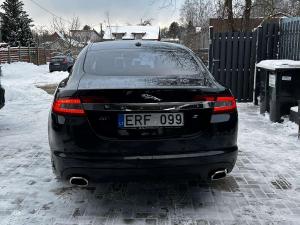 Black Jaguar XF 2009 in Vilnius, with an engine capacity of 3.00 L and mileage of 195 thousand km for 6150 €, photo 3 on AUTOMOTO.COM.LV