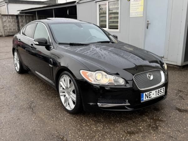 Black Jaguar XF 2009 in Riga, with an engine capacity of 2.70 L and mileage of 147 thousand km for 7100 €, photo 1 on AUTOMOTO.COM.LV
