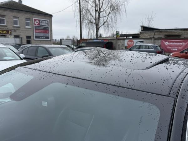 Black Jaguar XF 2009 in Riga, with an engine capacity of 2.70 L and mileage of 147 thousand km for 7100 €, photo 5 on AUTOMOTO.COM.LV