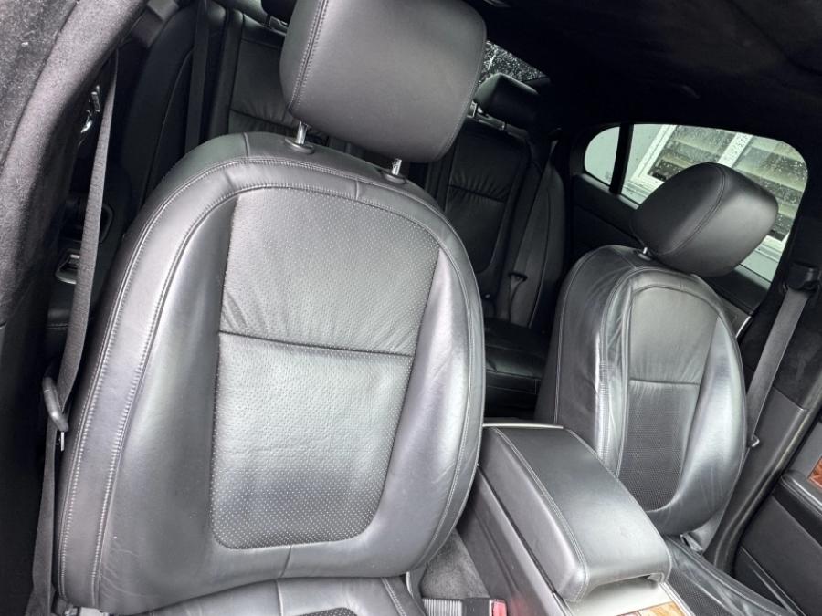 Melns Jaguar XF 2009 Rīga, ar dzinēja tilpumu 2.70 L un nobraukumu 147 tūkst. km par 7100 €, foto 23 vietnē AUTOMOTO.COM.LV