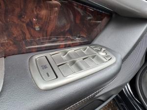 Melns Jaguar XF 2009 Rīga, ar dzinēja tilpumu 2.70 L un nobraukumu 147 tūkst. km par 7100 €, foto 27 vietnē AUTOMOTO.COM.LV
