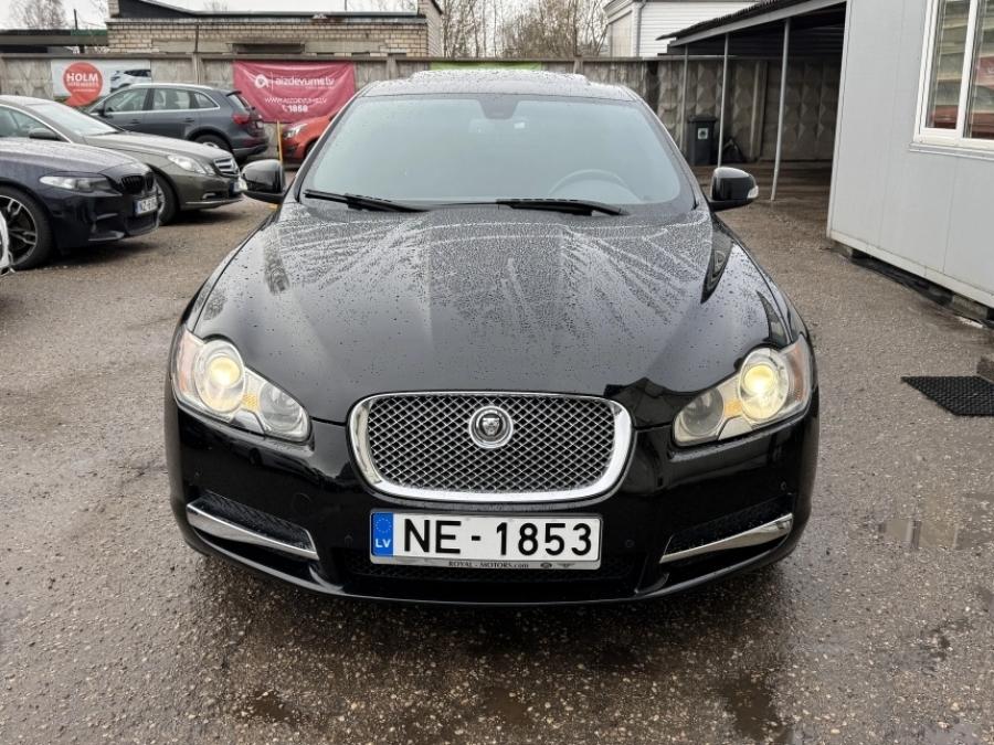 Melns Jaguar XF 2009 Rīga, ar dzinēja tilpumu 2.70 L un nobraukumu 147 tūkst. km par 7100 €, foto 35 vietnē AUTOMOTO.COM.LV