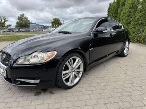 Black Jaguar XF 2009 in Kretinga, with an engine capacity of 2.72 L and mileage of 355 thousand km for 2995 €, photo 6 on AUTOMOTO.COM.LV