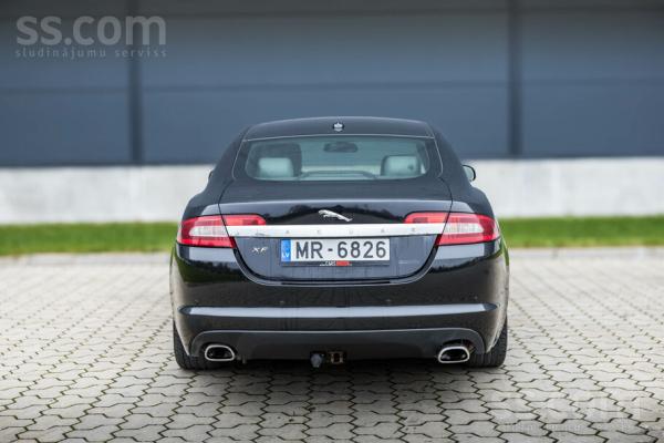 Melns Jaguar XF 2009 Rīga, ar dzinēja tilpumu 2.70 L un nobraukumu 364 tūkst. km par 6490 €, foto 11 vietnē AUTOMOTO.COM.LV