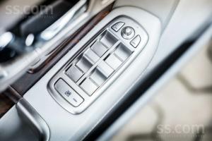 Melns Jaguar XF 2009 Rīga, ar dzinēja tilpumu 2.70 L un nobraukumu 364 tūkst. km par 6490 €, foto 16 vietnē AUTOMOTO.COM.LV