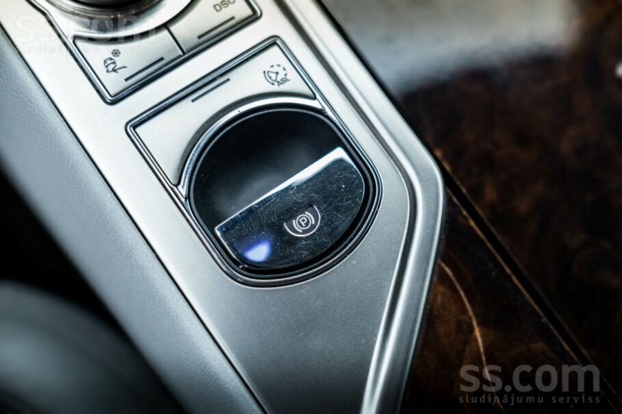 Melns Jaguar XF 2009 Rīga, ar dzinēja tilpumu 2.70 L un nobraukumu 364 tūkst. km par 6490 €, foto 22 vietnē AUTOMOTO.COM.LV