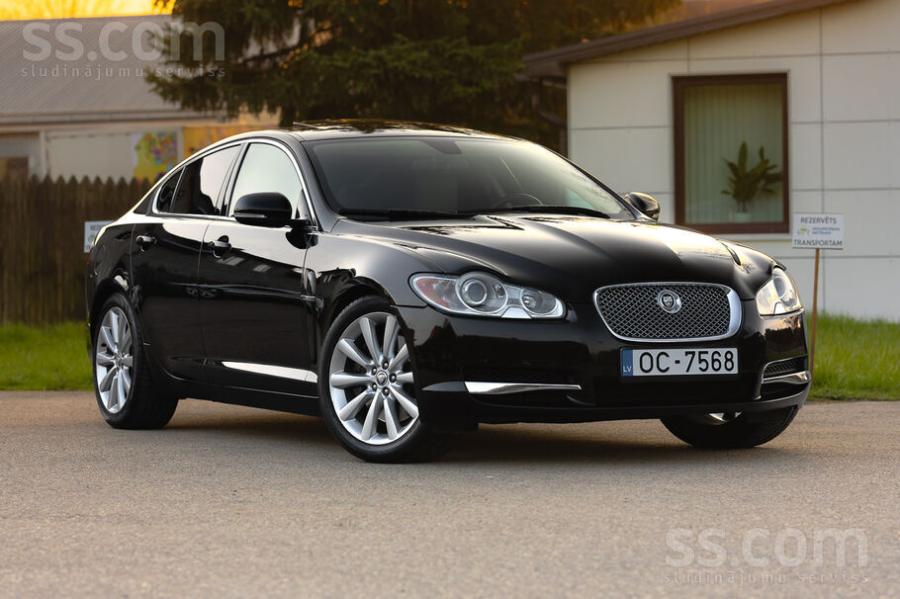 Black Jaguar XF 2010 in Jelgava, with an engine capacity of 3.00 L and mileage of 0 thousand km for 5290 €, photo 5 on AUTOMOTO.COM.LV
