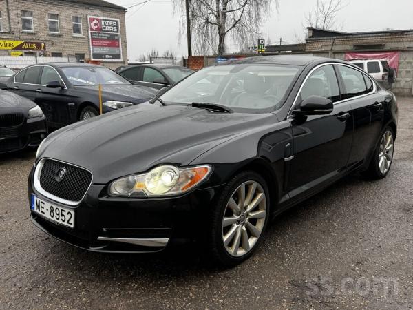 Melns Jaguar XF 2010 Daugavpils, ar dzinēja tilpumu 3.00 L un nobraukumu 0 tūkst. km par 6200 €, foto 3 vietnē AUTOMOTO.COM.LV