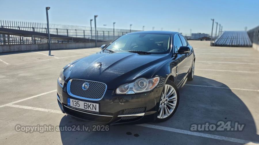 Melns Jaguar XF 2010 Tallina, ar dzinēja tilpumu 3.00 L un nobraukumu 264 tūkst. km par 5250 €, foto 1 vietnē AUTOMOTO.COM.LV