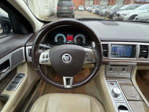 Melns Jaguar XF 2010 Rīga, ar dzinēja tilpumu 3.00 L un nobraukumu 230 tūkst. km par 7200 €, foto 30 vietnē AUTOMOTO.COM.LV