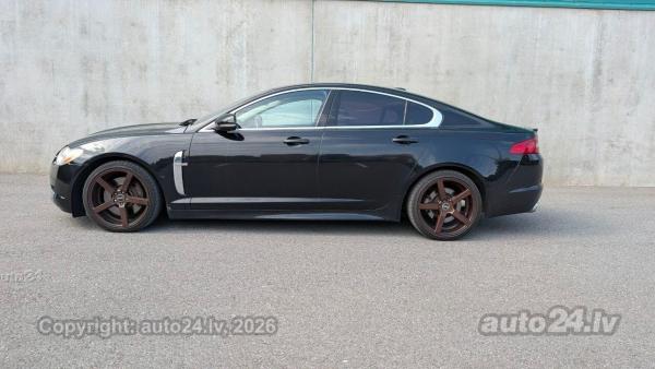 Melns Jaguar XF 2010 Tallina, ar dzinēja tilpumu 3.00 L un nobraukumu 223 tūkst. km par 6400 €, foto 6 vietnē AUTOMOTO.COM.LV