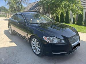 Melns Jaguar XF 2010 Naujoji Akmenė, ar dzinēja tilpumu 2.99 L un nobraukumu 283 tūkst. km par 4700 €, foto 4 vietnē AUTOMOTO.COM.LV