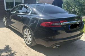 Melns Jaguar XF 2010 Naujoji Akmenė, ar dzinēja tilpumu 2.99 L un nobraukumu 283 tūkst. km par 4700 €, foto 11 vietnē AUTOMOTO.COM.LV