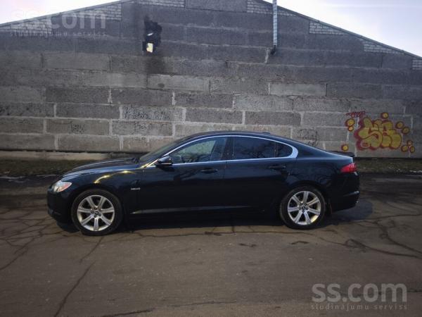Melns Jaguar XF 2011 Ogre, ar dzinēja tilpumu 3.00 L un nobraukumu 360 tūkst. km par 5850 €, foto 2 vietnē AUTOMOTO.COM.LV