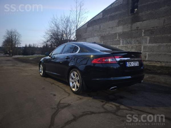 Melns Jaguar XF 2011 Ogre, ar dzinēja tilpumu 3.00 L un nobraukumu 360 tūkst. km par 5850 €, foto 6 vietnē AUTOMOTO.COM.LV