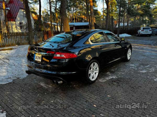 Melns Jaguar XF 2011 Tallina, ar dzinēja tilpumu 5.00 L un nobraukumu 142 tūkst. km par 13500 €, foto 7 vietnē AUTOMOTO.COM.LV