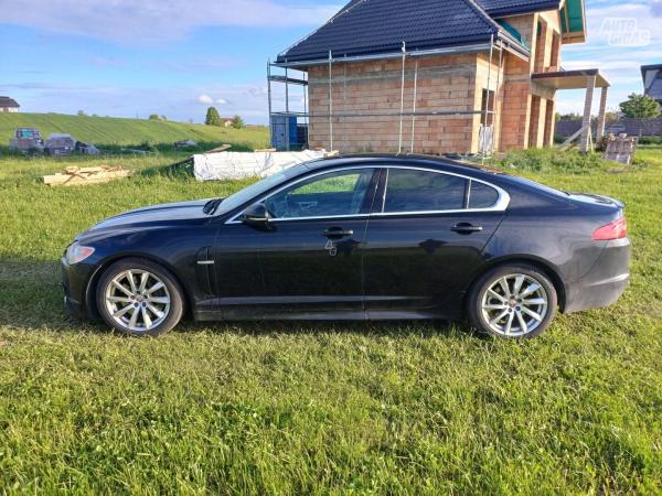 Melns Jaguar XF 2011 Kaišiadorys, ar dzinēja tilpumu 3.00 L un nobraukumu 365 tūkst. km par 4500 €, foto 7 vietnē AUTOMOTO.COM.LV