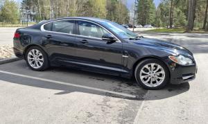 Black Jaguar XF 2011 in Daugavpils, with an engine capacity of 3.00 L and mileage of 197 thousand km for 6100 €, photo 3 on AUTOMOTO.COM.LV