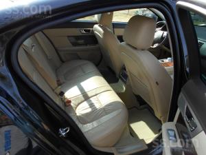 Black Jaguar XF 2011 in Daugavpils, with an engine capacity of 3.00 L and mileage of 197 thousand km for 6100 €, photo 11 on AUTOMOTO.COM.LV