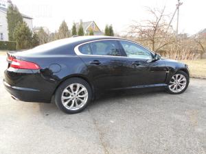 Black Jaguar XF 2011 in Daugavpils, with an engine capacity of 3.00 L and mileage of 183 thousand km for 7700 €, photo 3 on AUTOMOTO.COM.LV