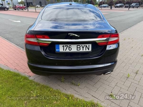 Black Jaguar XF 2011 in Tallinn, with an engine capacity of 2.20 L and mileage of 316 thousand km for 6500 €, photo 6 on AUTOMOTO.COM.LV