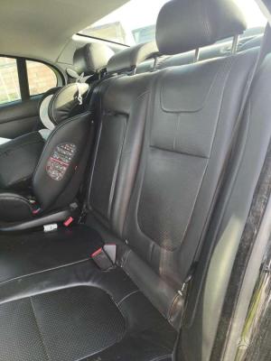 Black Jaguar XF 2011 in Kaisiadorys, with an engine capacity of 2.99 L and mileage of 360 thousand km for 3700 €, photo 10 on AUTOMOTO.COM.LV