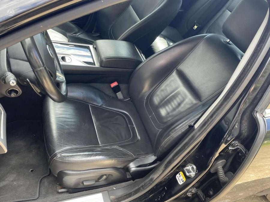 Melns Jaguar XF 2011 Kauņa, ar dzinēja tilpumu 2.99 L un nobraukumu 274 tūkst. km par 3100 €, foto 9 vietnē AUTOMOTO.COM.LV