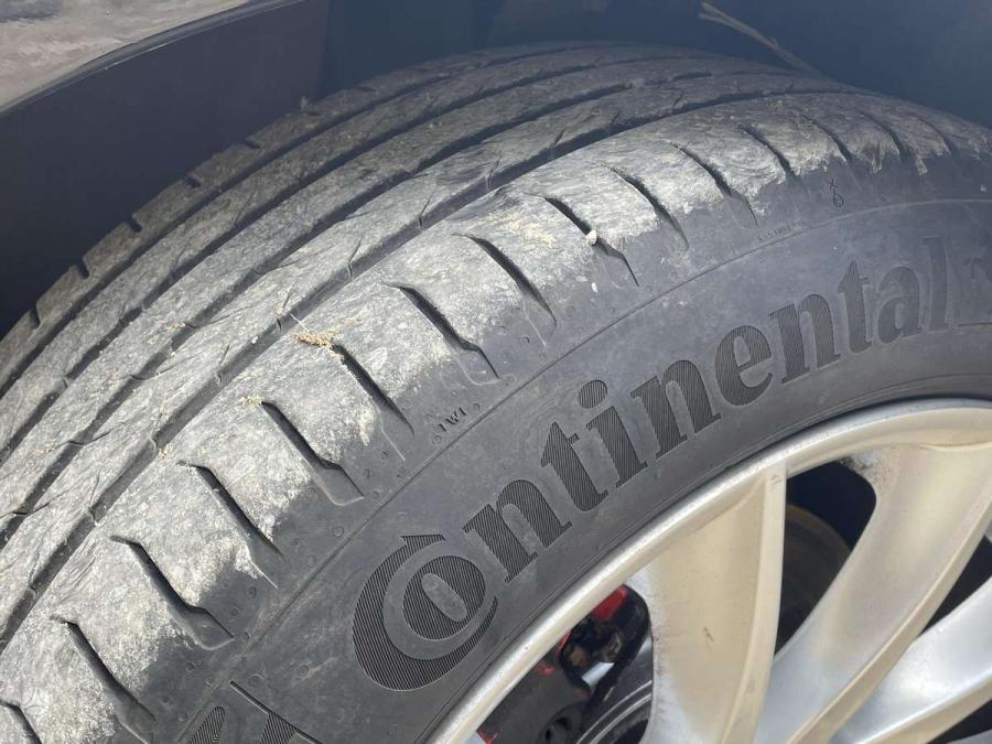 Melns Jaguar XF 2011 Kauņa, ar dzinēja tilpumu 2.99 L un nobraukumu 274 tūkst. km par 3100 €, foto 22 vietnē AUTOMOTO.COM.LV