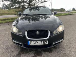 Black Jaguar XF 2011 in Vilnius, with an engine capacity of 2.99 L and mileage of 245 thousand km for 2650 €, photo 3 on AUTOMOTO.COM.LV