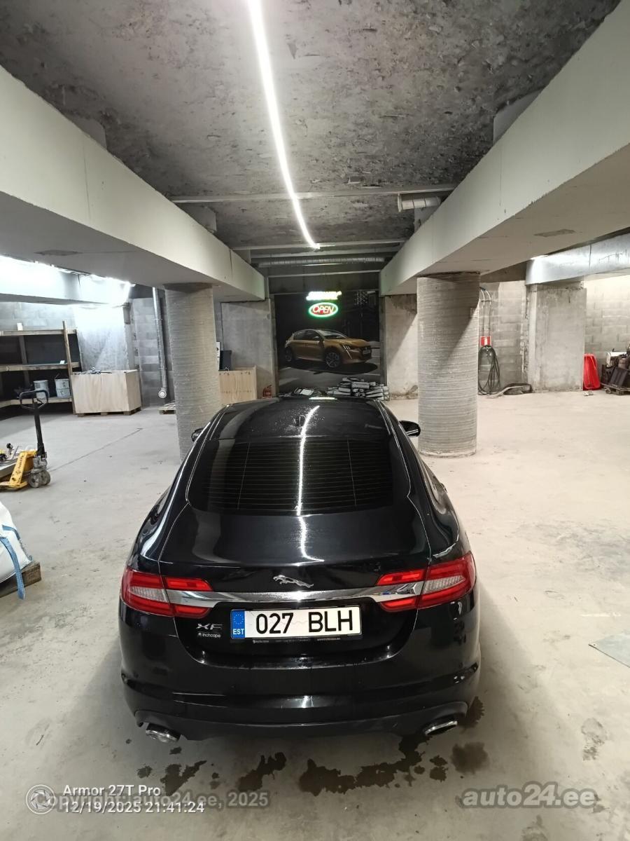 Melns Jaguar XF 2012 Tallina, ar dzinēja tilpumu 3.00 L un nobraukumu 248 tūkst. km par 9000 €, foto 6 vietnē AUTOMOTO.COM.LV