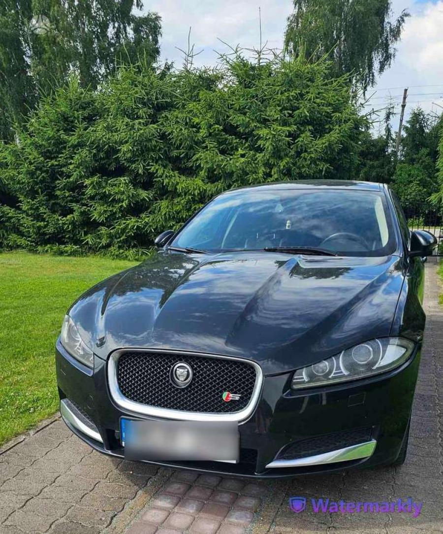 Melns Jaguar XF 2012 Viļņa, ar dzinēja tilpumu 3.00 L un nobraukumu 250 tūkst. km par 6000 €, foto 2 vietnē AUTOMOTO.COM.LV