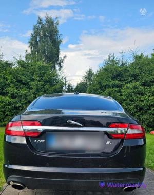 Melns Jaguar XF 2012 Viļņa, ar dzinēja tilpumu 3.00 L un nobraukumu 250 tūkst. km par 6000 €, foto 4 vietnē AUTOMOTO.COM.LV