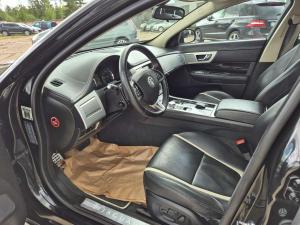 Melns Jaguar XF 2012 Utena, ar dzinēja tilpumu 2.18 L un nobraukumu 274 tūkst. km par 3990 €, foto 8 vietnē AUTOMOTO.COM.LV