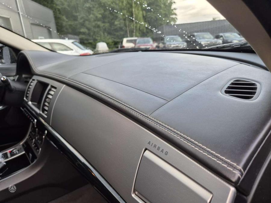 Melns Jaguar XF 2012 Utena, ar dzinēja tilpumu 2.18 L un nobraukumu 274 tūkst. km par 3990 €, foto 19 vietnē AUTOMOTO.COM.LV