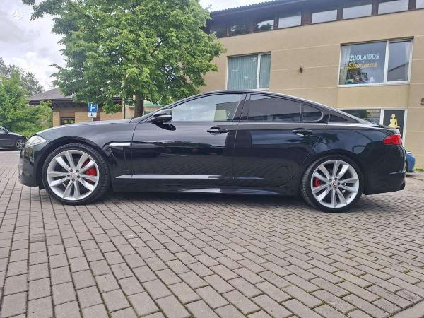 Melns Jaguar XF 2012 Kaišiadorys, ar dzinēja tilpumu 3.00 L un nobraukumu 277 tūkst. km par 6500 €, foto 5 vietnē AUTOMOTO.COM.LV