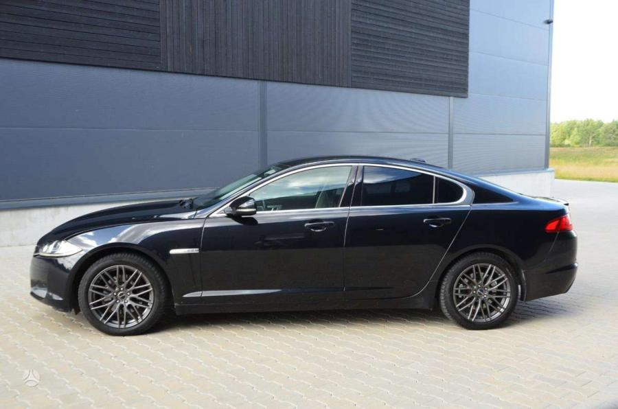 Melns Jaguar XF 2012 Šauļi, ar dzinēja tilpumu 2.18 L un nobraukumu 390 tūkst. km par 5000 €, foto 15 vietnē AUTOMOTO.COM.LV