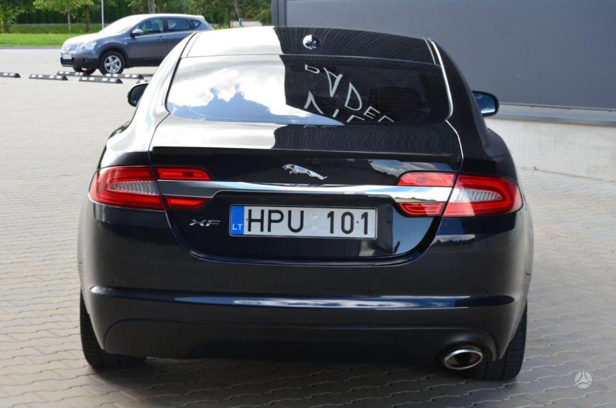 Melns Jaguar XF 2012 Šauļi, ar dzinēja tilpumu 2.18 L un nobraukumu 390 tūkst. km par 5000 €, foto 18 vietnē AUTOMOTO.COM.LV