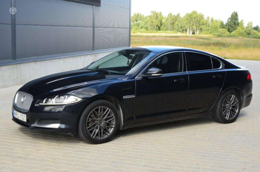 Melns Jaguar XF 2012 Šauļi, ar dzinēja tilpumu 2.18 L un nobraukumu 390 tūkst. km par 5000 €, foto 20 vietnē AUTOMOTO.COM.LV