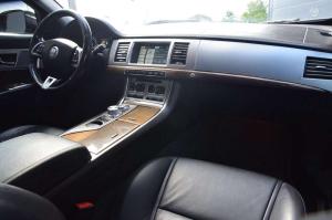 Melns Jaguar XF 2012 Šauļi, ar dzinēja tilpumu 2.18 L un nobraukumu 390 tūkst. km par 5000 €, foto 26 vietnē AUTOMOTO.COM.LV