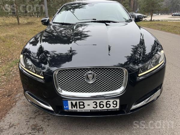 Melns Jaguar XF 2012 Rīga, ar dzinēja tilpumu 2.20 L un nobraukumu 120 tūkst. km par 6000 €, foto 1 vietnē AUTOMOTO.COM.LV