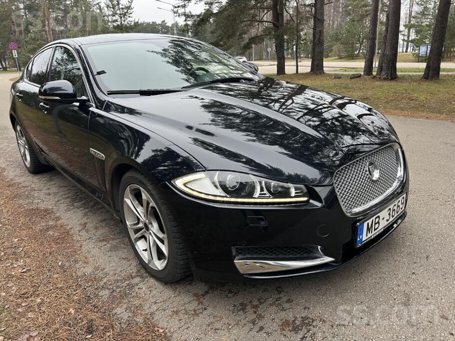 Melns Jaguar XF 2012 Rīga, ar dzinēja tilpumu 2.20 L un nobraukumu 120 tūkst. km par 6000 €, foto 6 vietnē AUTOMOTO.COM.LV