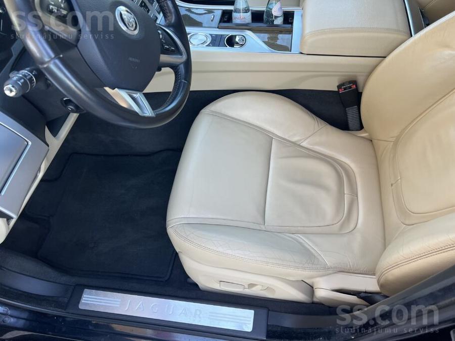 Melns Jaguar XF 2012 Rīga, ar dzinēja tilpumu 2.20 L un nobraukumu 120 tūkst. km par 6000 €, foto 9 vietnē AUTOMOTO.COM.LV