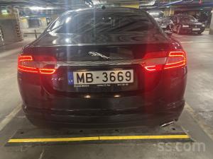 Melns Jaguar XF 2012 Rīga, ar dzinēja tilpumu 2.20 L un nobraukumu 120 tūkst. km par 6000 €, foto 23 vietnē AUTOMOTO.COM.LV