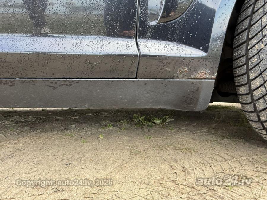 Melns Jaguar XF 2012 Tallina, ar dzinēja tilpumu 2.20 L un nobraukumu 307 tūkst. km par 3299 €, foto 10 vietnē AUTOMOTO.COM.LV