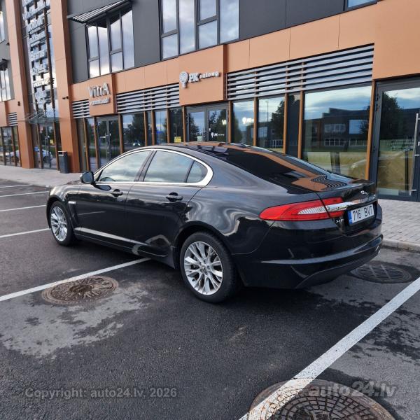 Melns Jaguar XF 2012 Tartu, ar dzinēja tilpumu 2.20 L un nobraukumu 294 tūkst. km par 3990 €, foto 3 vietnē AUTOMOTO.COM.LV