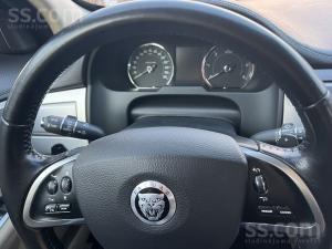 Melns Jaguar XF 2012 Daugavpils, ar dzinēja tilpumu 2.20 L un nobraukumu 120 tūkst. km par 5800 €, foto 23 vietnē AUTOMOTO.COM.LV