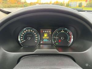 Black Jaguar XF 2012 in Telschi, with an engine capacity of 2.18 L and mileage of 261 thousand km for 4499 €, photo 25 on AUTOMOTO.COM.LV