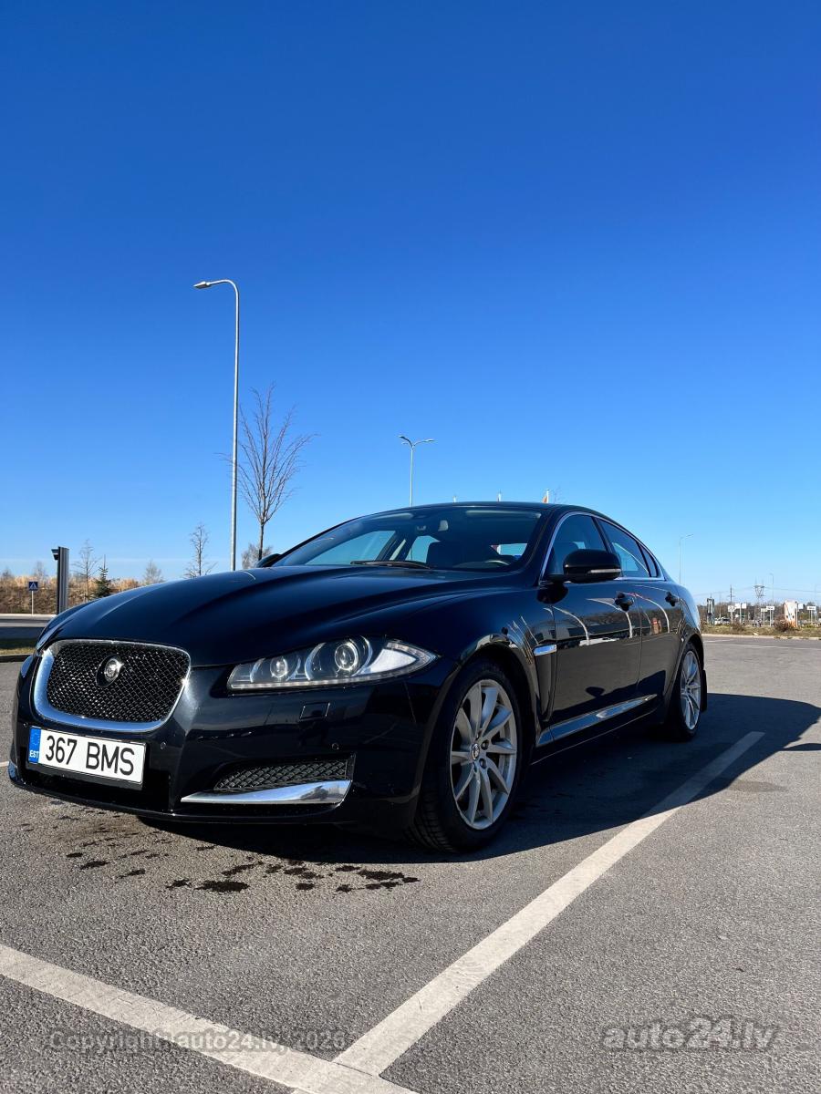 Black Jaguar XF 2013 in Tartu, with an engine capacity of 2.00 L and mileage of 172 thousand km for 7490 €, photo 5 on AUTOMOTO.COM.LV