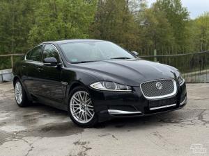 Black Jaguar XF 2013 in Vilnius, with an engine capacity of 2.20 L and mileage of 242 thousand km for 7100 €, photo 11 on AUTOMOTO.COM.LV